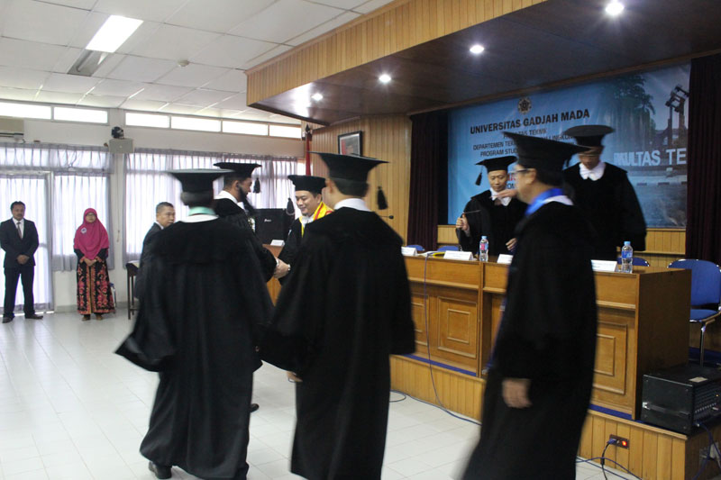 Ujian Terbuka Promosi Doktor Prodi Ilmu Teknik Sipil : Iskandar Yasin S ...